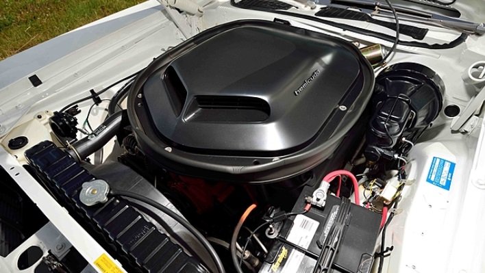 Gallery: Hemi E-Body Convertibles Rake In Multi-Millions at Mecum ...