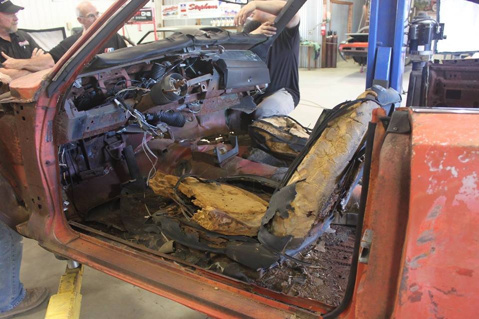 Ted Stephens' 1969 Charger Daytona Goes Under the Knife for "Chop Cut ...
