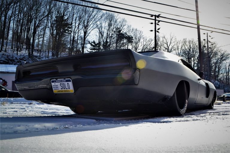 Swap a Modern HEMI Into Your Classic Mopar with Mopar's New Crate HEMI ...