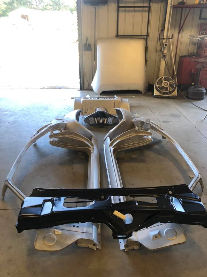 How To Build A Challenger From Scratch With AMD & Classic Muscle Metal ...