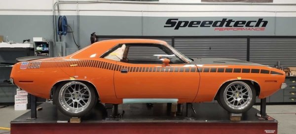 Video: Speedtech Performance Introduces Their New Low Mount IRS - Mopar ...