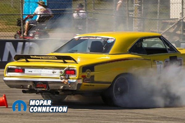 Gallery: Easy Go Wing Rear Spoiler Installation on a '70 Super Bee ...