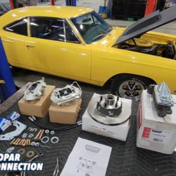 The Mod Squad: Chasing The Legend of The Mod Top Daytona - Mopar ...