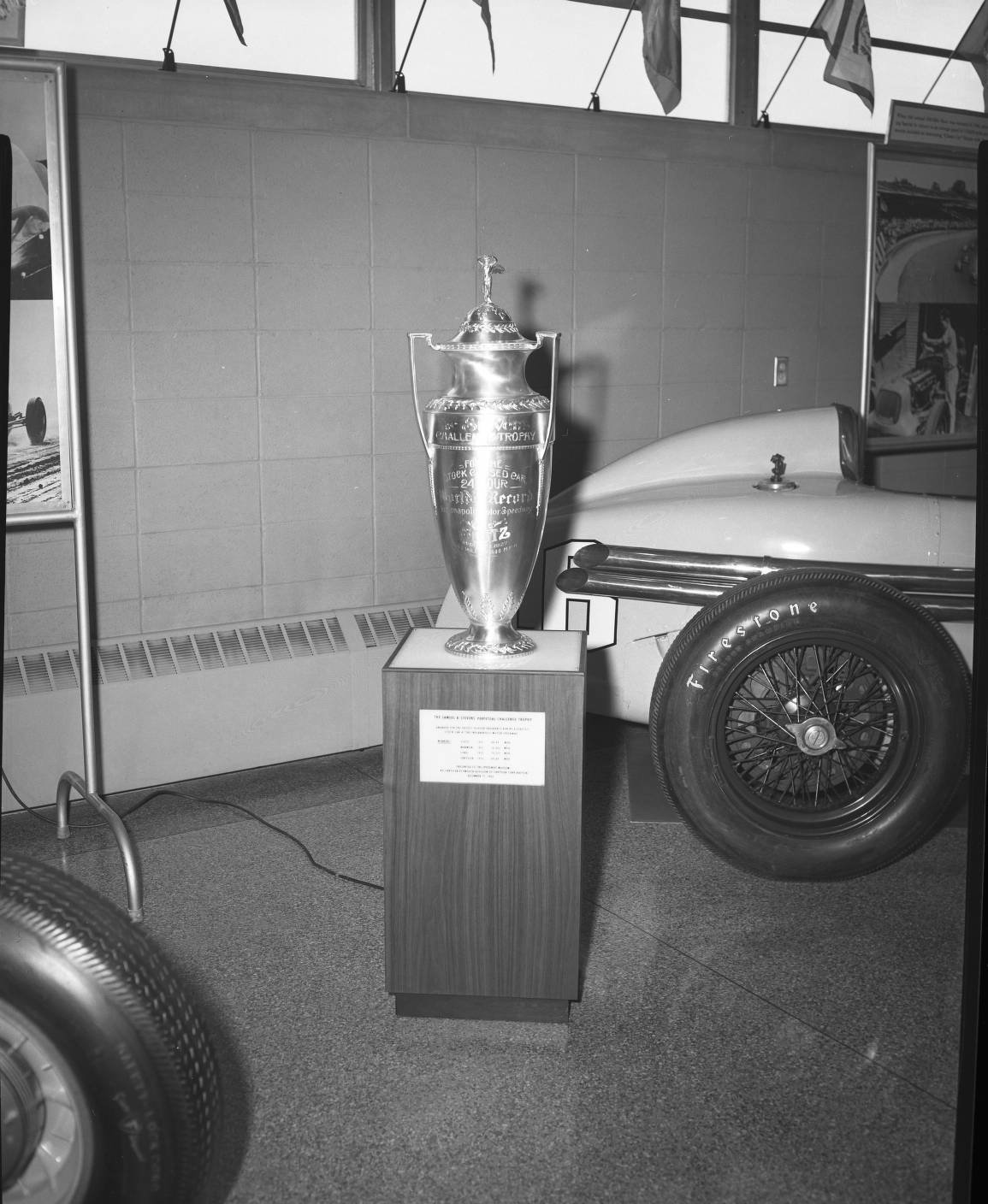 When Chrysler Claimed the Stevens Trophy at the Brickyard - Mopar ...