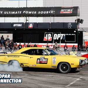 Swap a Modern HEMI Into Your Classic Mopar with Mopar's New Crate HEMI ...