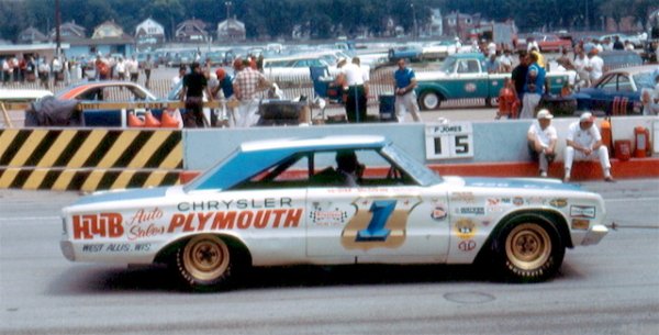 When Norm Nelson and Mopar Conquered USAC in 1965 - Mopar Connection ...